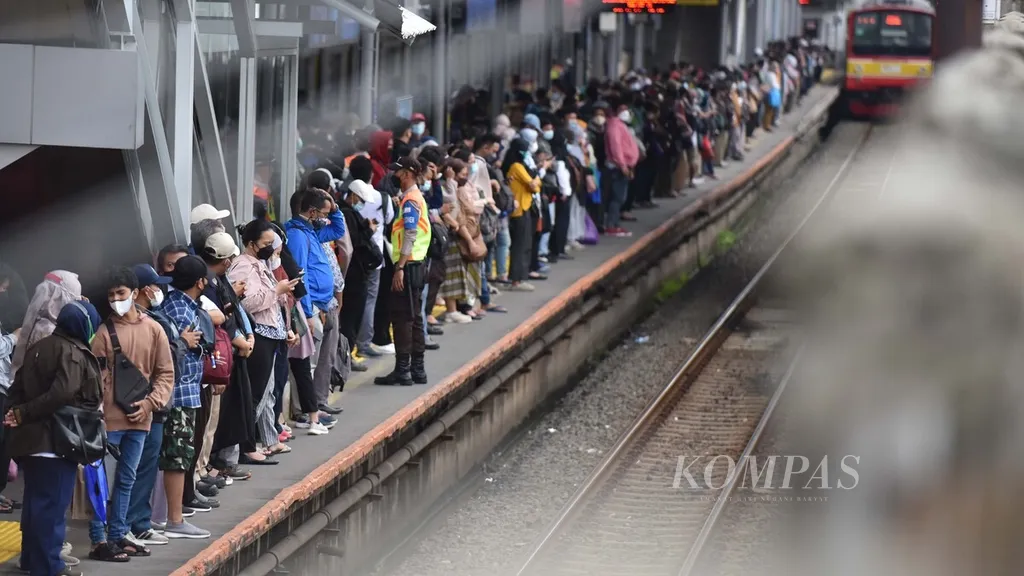 Kai Commuter Larang 57 Pelaku Pelecehan Seksual Naik Krl Selamanya