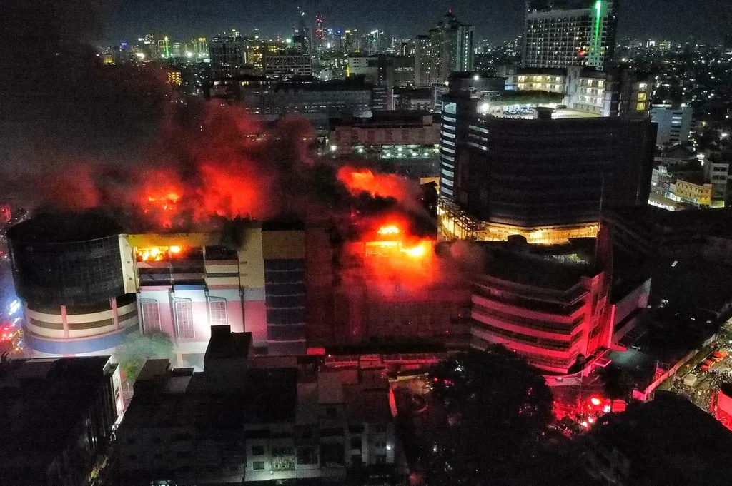 Kebakaran di Cakung, Satu Penderita Stroke Tewas